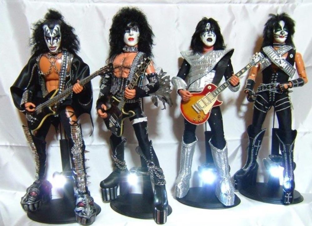 KISS Costume: How to Nail the Ultimate Rock and Roll Look